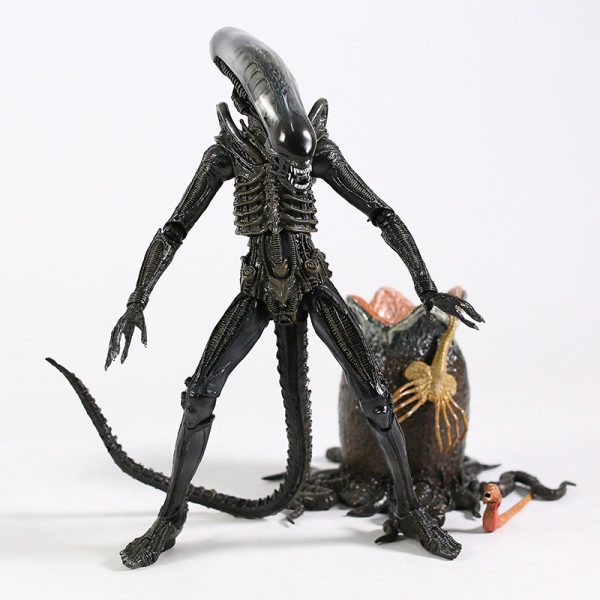 Alien Movie Fanatics: Top Gift Ideas for Alien & Aliens Fans